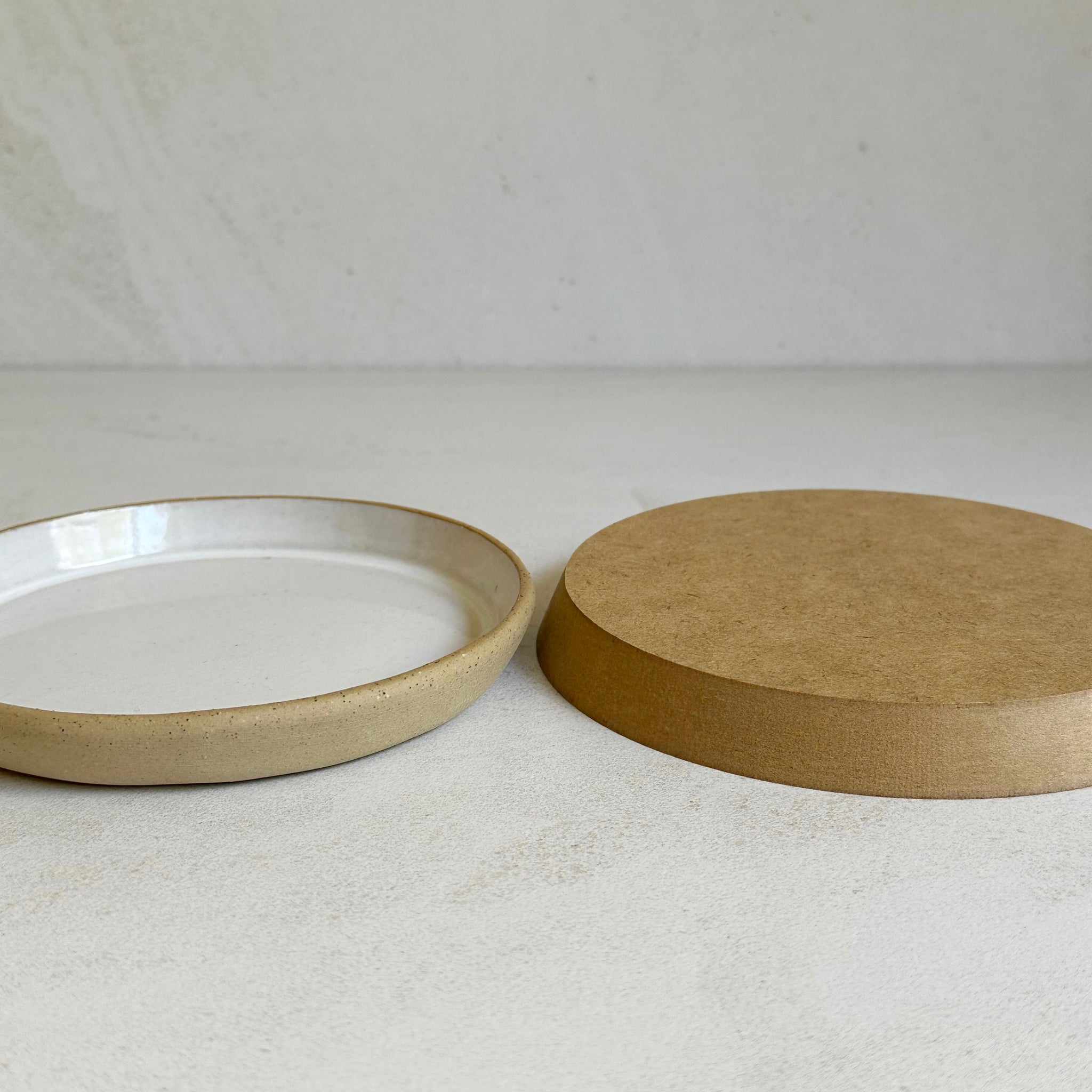 Round Drape Mould Pottery Form 15cm with Bevelled Edge – Fin Pottery Tools